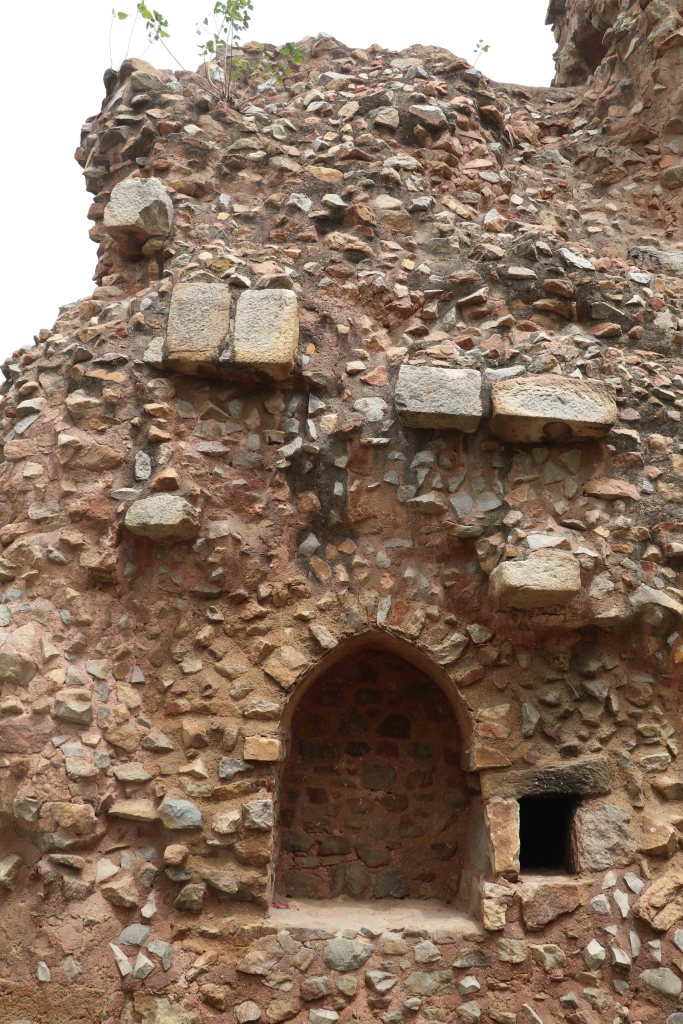 Exploring Alauddin Khilji’s Siri Fort | Chinmaye